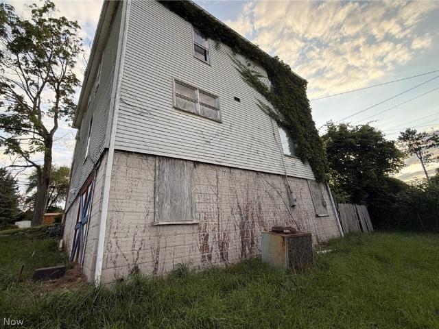 109 E North Street