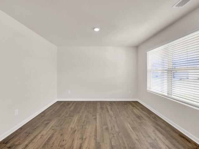 109 English Oak Lane