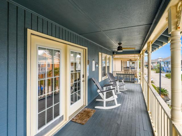 109 Easy St