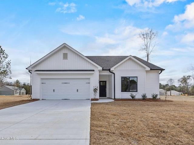 109 Eddie Dr, Burgaw, NC 28425