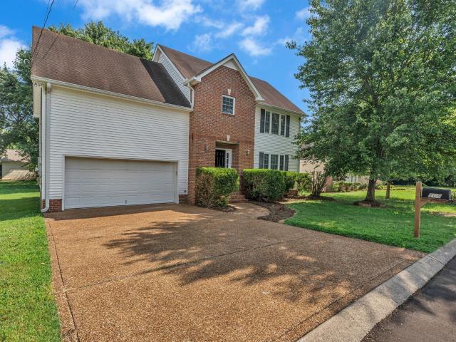 109 Edgeview Ct