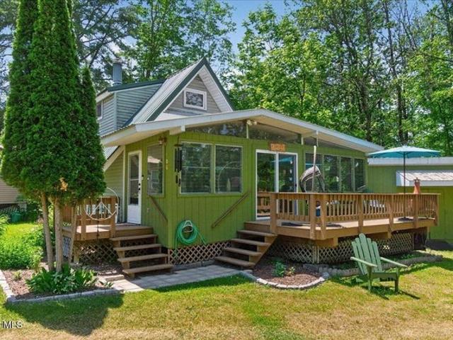 109 Eidsvoll Rd, Broadalbin, NY 12025
