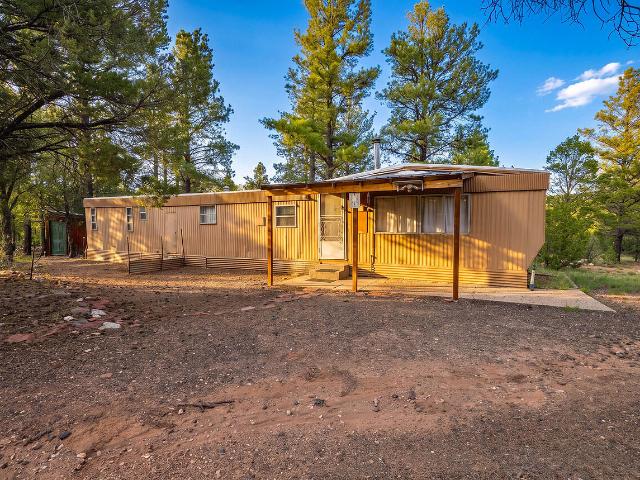 109 El Saguan Loop