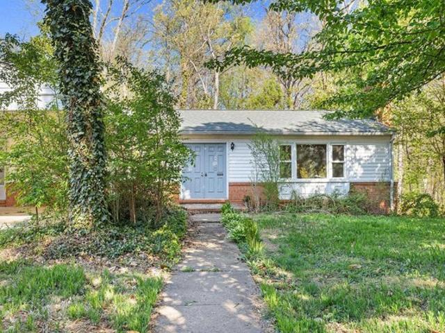 109 Elkhorn Rd, Charlottesville, VA 22903