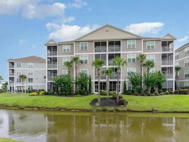 109 ELLA KINLEY CIR UNIT 104, MYRTLE BEACH, SC 29588 Condo/Tow.