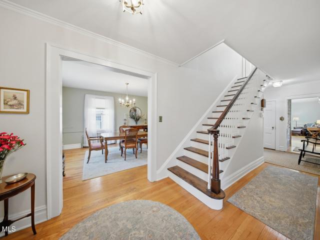 109 Euclid Avenue