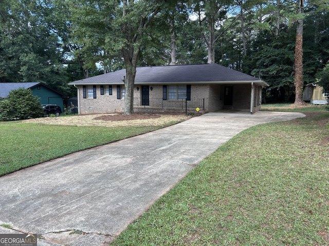 109 Forestwood Dr, Griffin, GA 30223