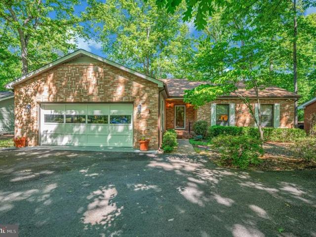109 Fairway Dr, Locust Grove, VA 22508