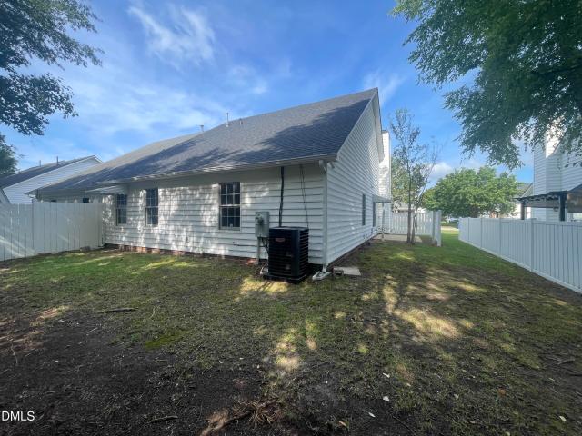 109 Fairwoods Court