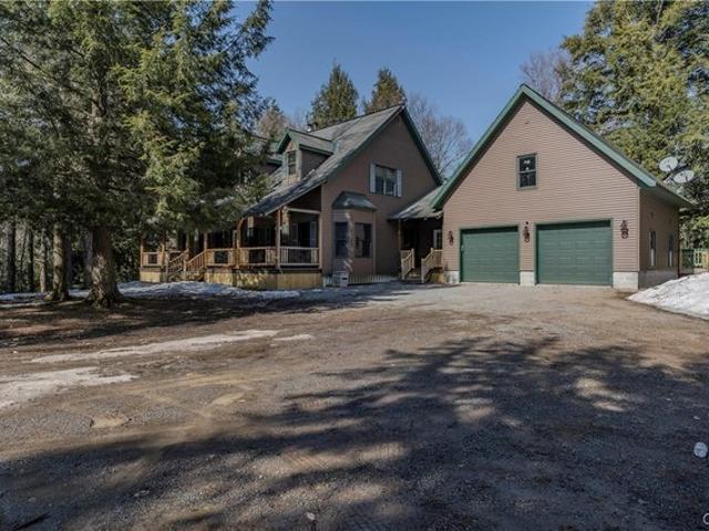 109 Fletcher Rd, Old Forge, NY 13420