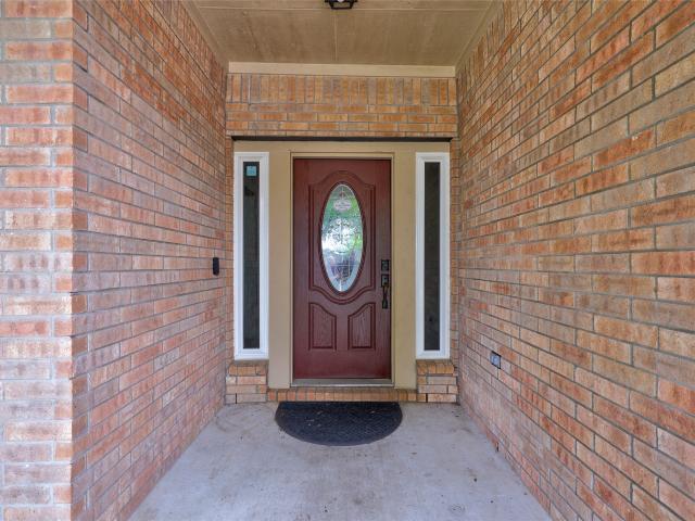 109 Floating Leaf Dr, Hutto, TX 78634 | MLS #9848 | Compass