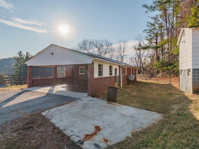 109 Floyd Mountain Lane