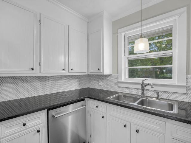 109 Hale Dr, Taylors, SC 29687 | Compass
