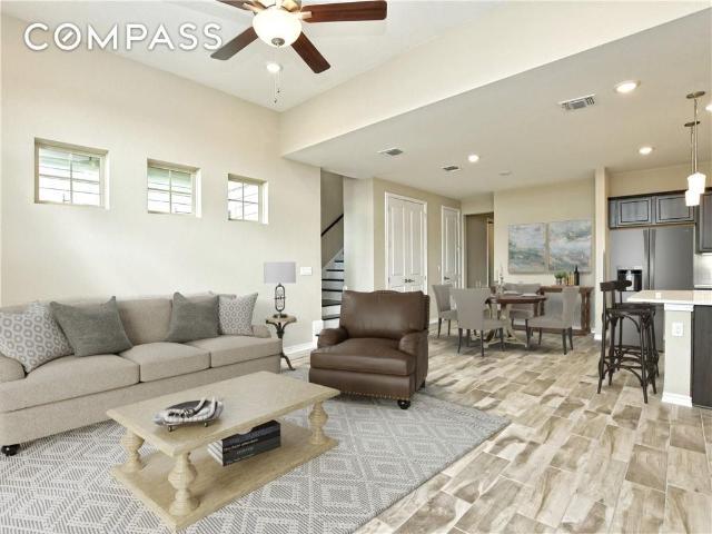 109 Harborside Dr 101, San Marcos, TX