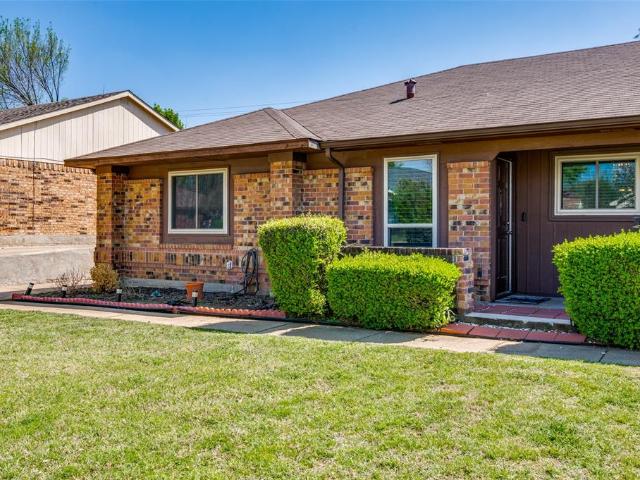 109 Hickory Springs Drive