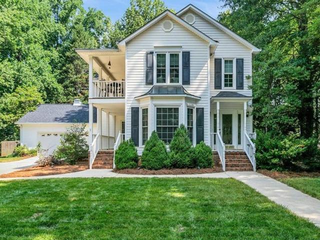 109 Hillsborough Dr, Greenville, SC 29615