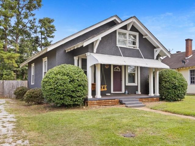 109 Jackson St, Laurens, SC 29360