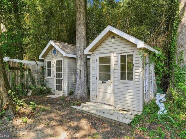 109 Jenkins Drive