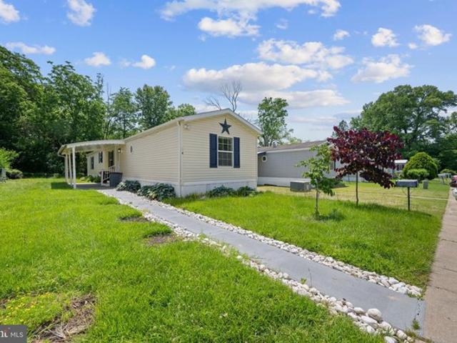 109 Judywood Ln, Essex, MD 21221