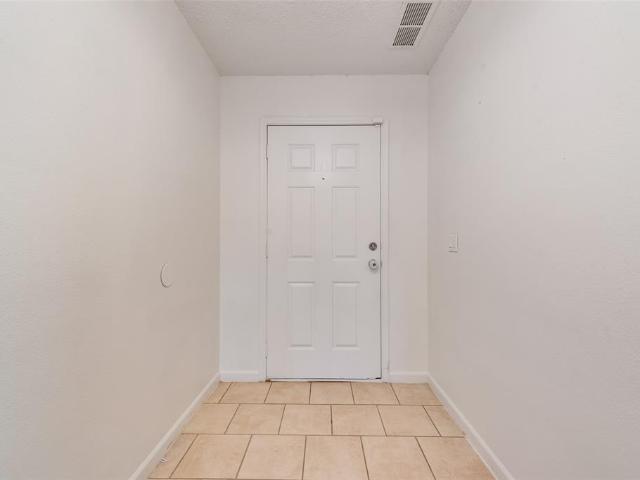 109 Oakhurst Drive