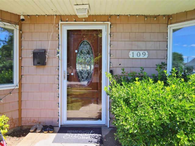 109 Old Oak Lane