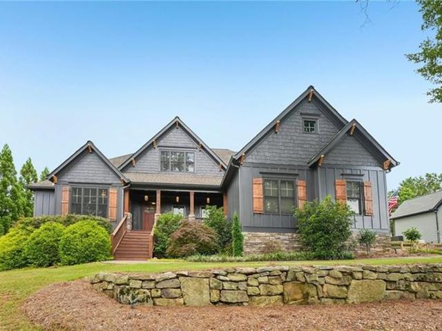 109 Old Avery Dr, Canton, GA 30115