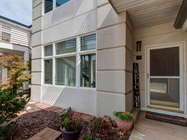 109 Oxford Drive # 2