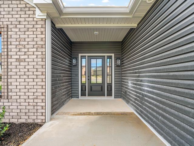 109 Lowell Way