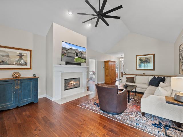 109 Lake Vista Cir
