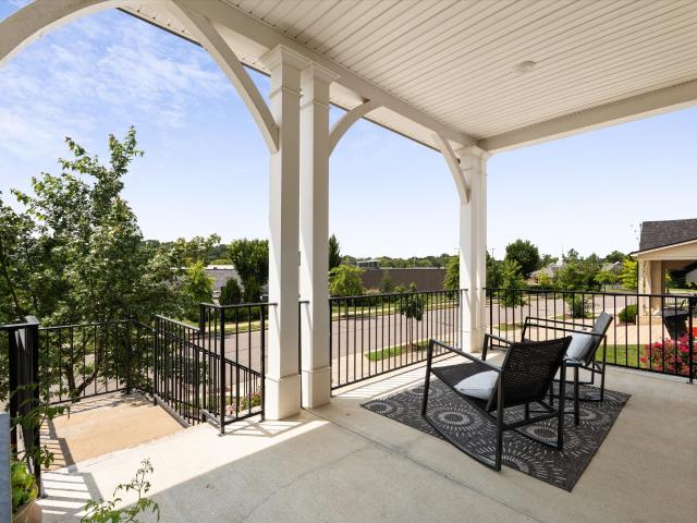 109 Lenham Dr