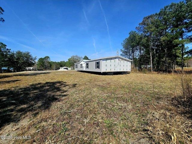 109 Mockingbird Ln, Holly Ridge, NC 28445