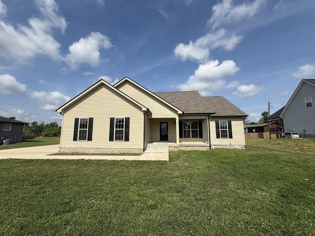 109 Morningside Dr, Clarksville, TN 37042