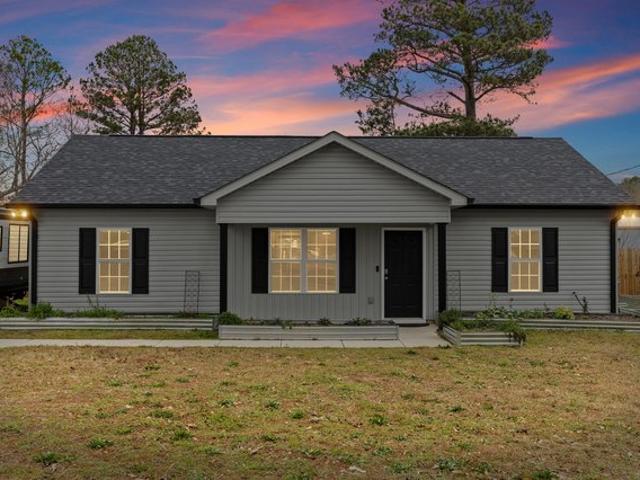 109 Matthews St, Wrens, GA 30833
