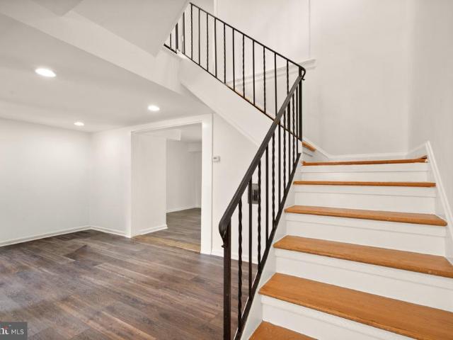 109 Mayfair Drive NE
