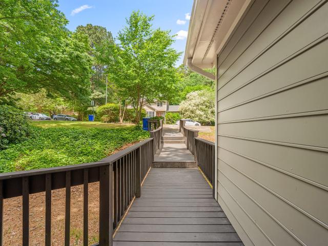 109 Mallard Court