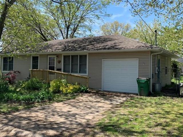 109 Marcia Ln, Pacific, MO 63069
