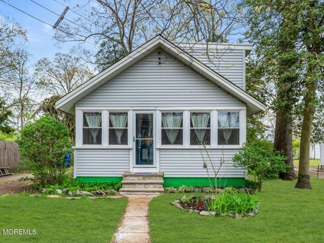 109 Martin Rd, Toms River, NJ 08753