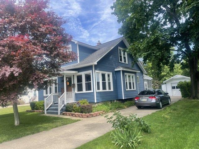 109 Miles Ave, Girard, PA 16417