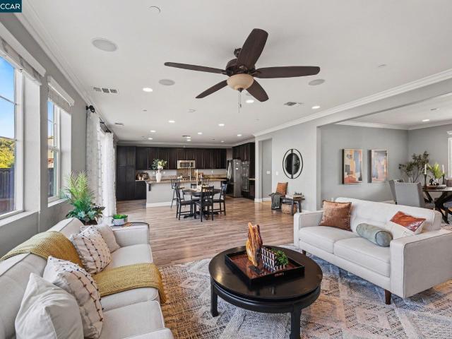 109 Muir Ct, Oakley, CA 94561 | Compass