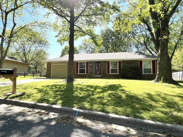 109 N Allen Ave, Republic, MO 65738