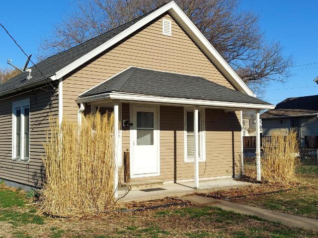 109 N Blayney Street