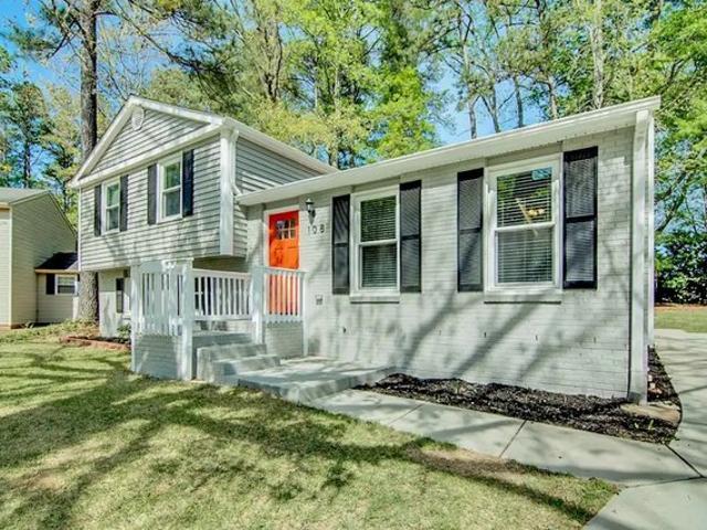 109 N Corncrib Ct, Cary, NC 27513
