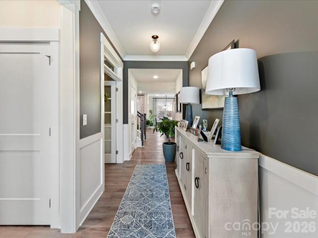 109 N Dunlavin Way