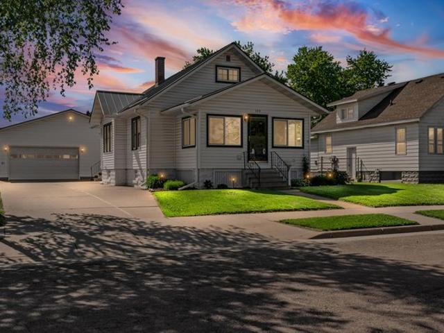 109 N Madison St, Arcadia, WI 54612