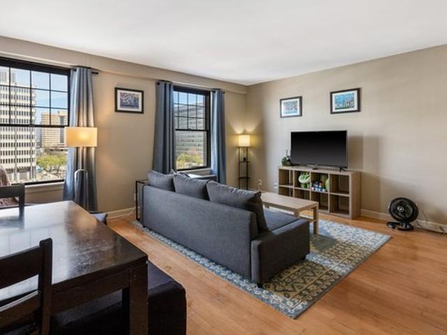 109 N Main St Apt 612, Memphis, TN 38103