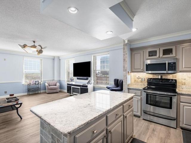 109 N Main St Apt 901, Memphis, TN 38103