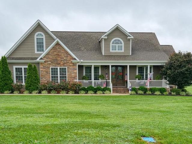 109 N Stallion Dr, Cowpens, SC 29330