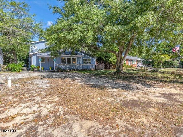 109 NE 30th Street