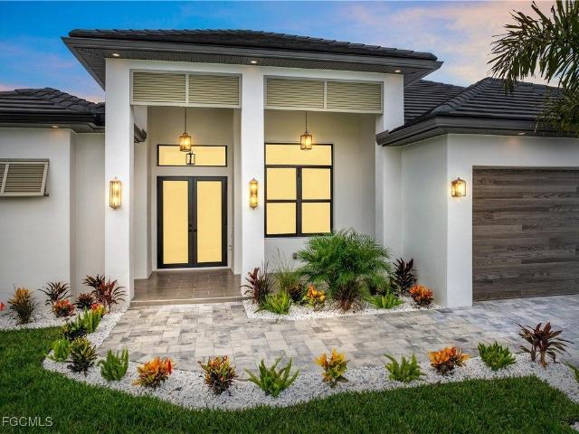 109 NW 35th Pl, Cape Coral, FL