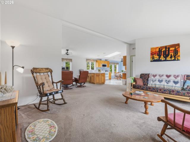 109 nw sunset way